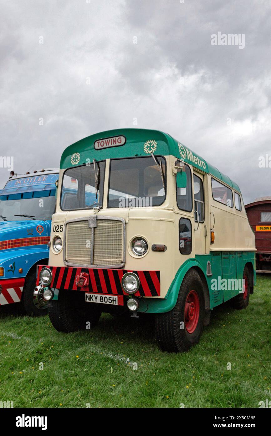 AEC Matador towing truck. Llandudno Transport Festival 2024 Stock Photo ...
