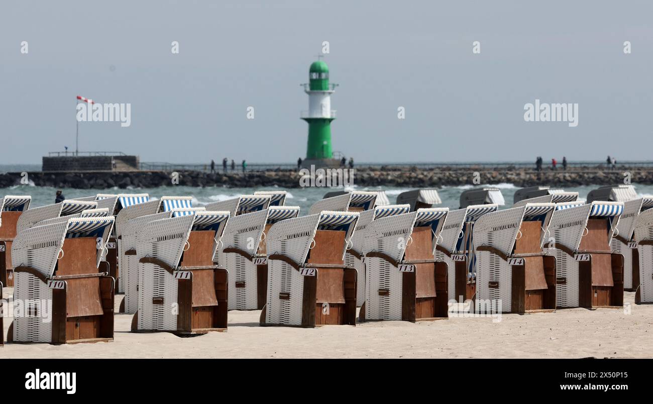 06 May 2024, Mecklenburg-Western Pomerania, Warnemünde: The first beach ...