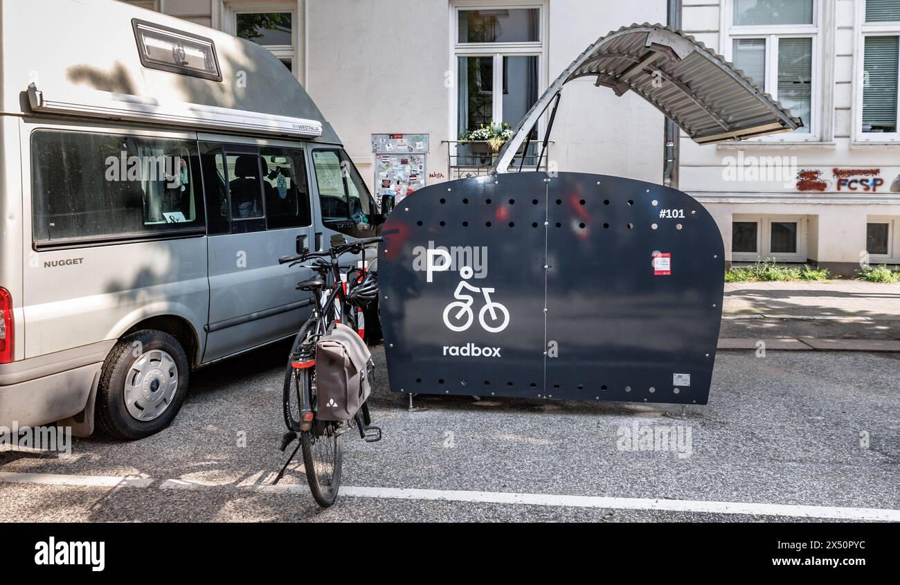 06 May 2024, Hamburg: A new bike box is located in the Grindel district ...