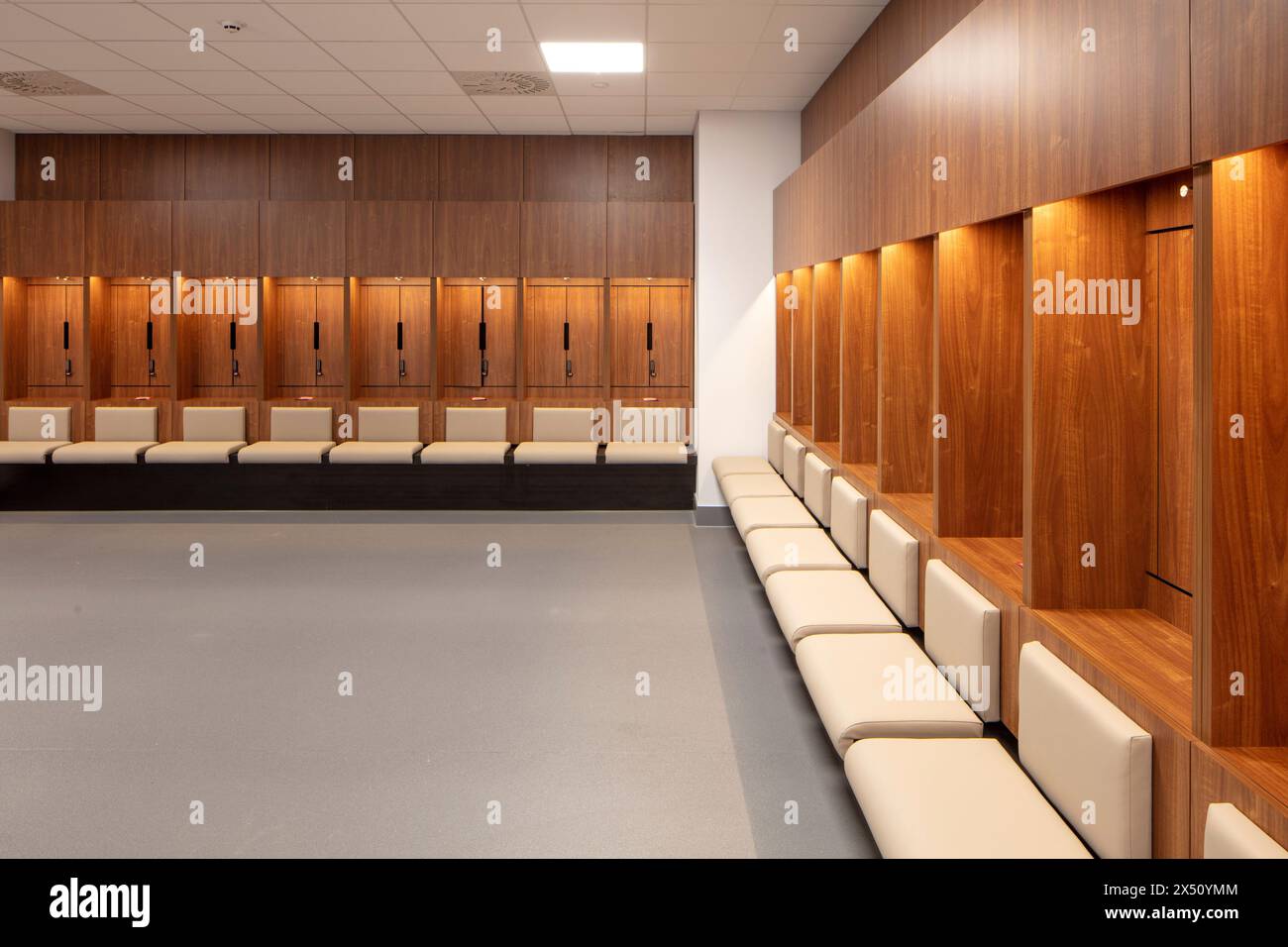 Players dressing room. Brentford Community Stadium, Brentford, United ...
