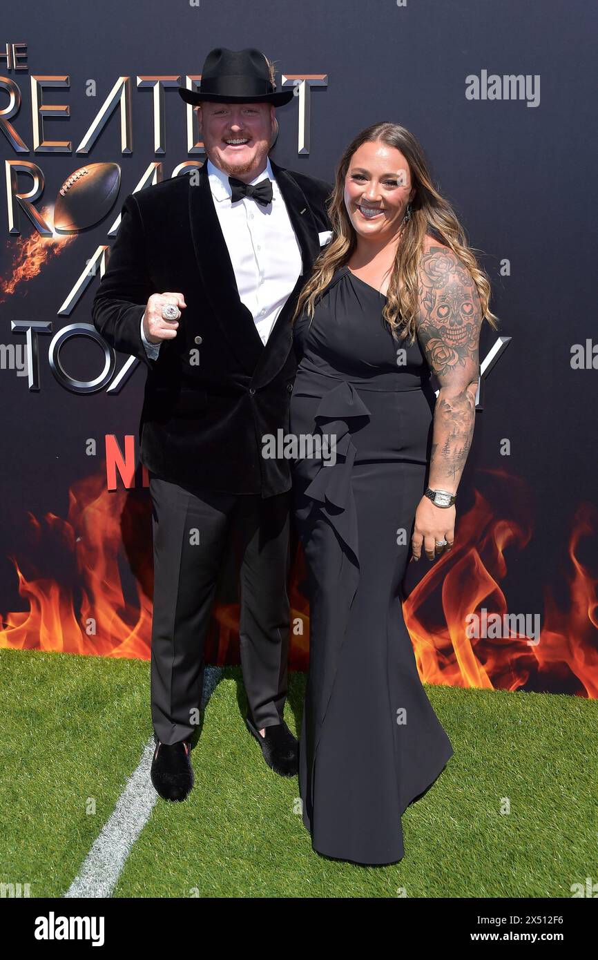 Ryan Jensen mit Ehefrau Stephanie Dufford bei der Netflix-Show 'The ...