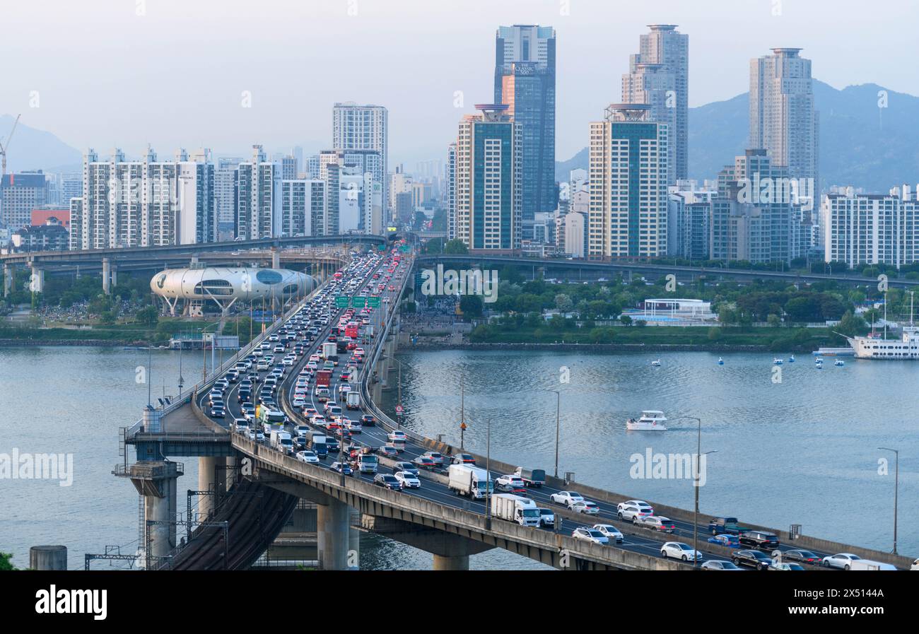 General view of vehicles passing through Cheongdam Bridge, one of the ...