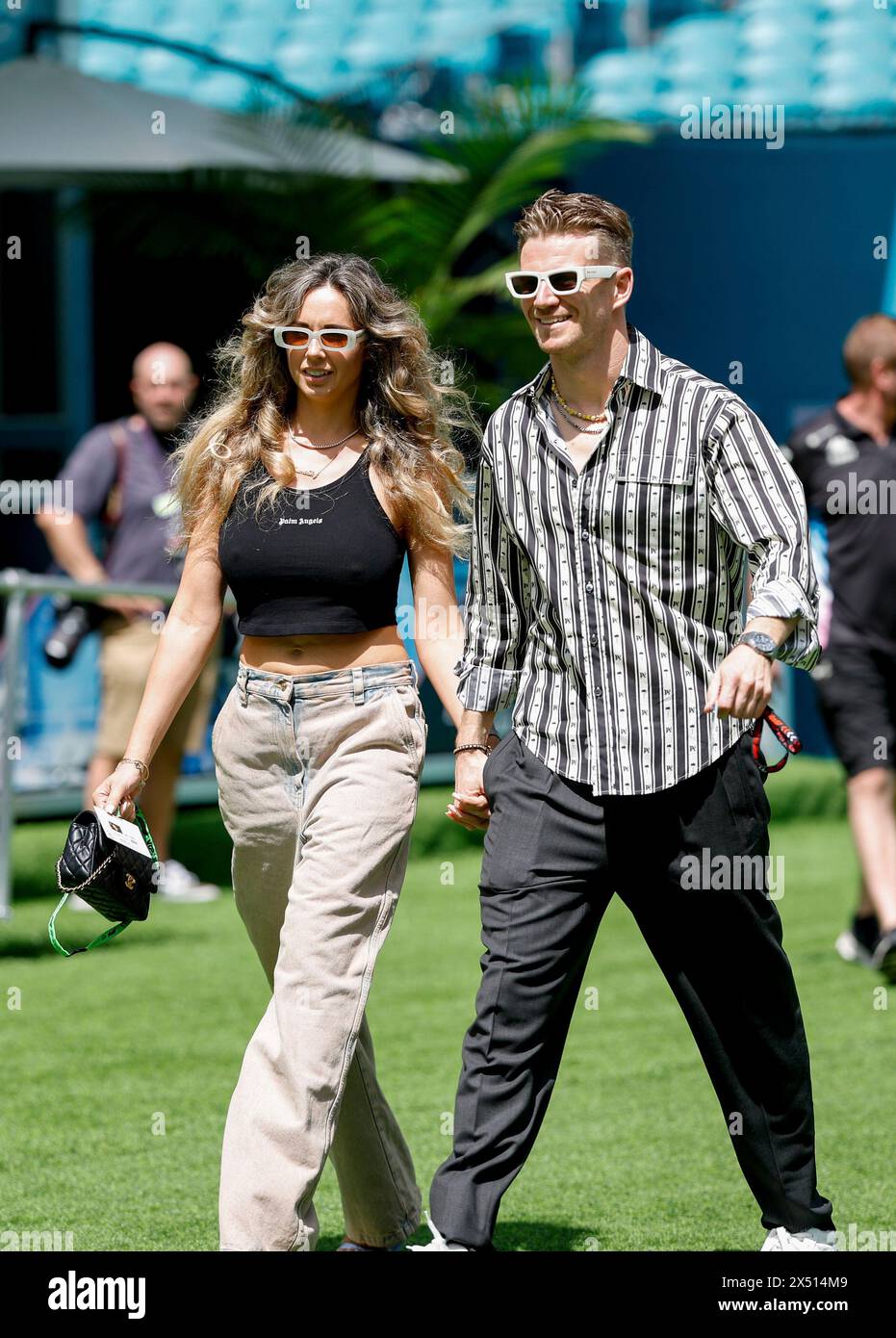 #27 Nico Hulkenberg (DEU, MoneyGram Haas F1) with his girlfriend Egle ...