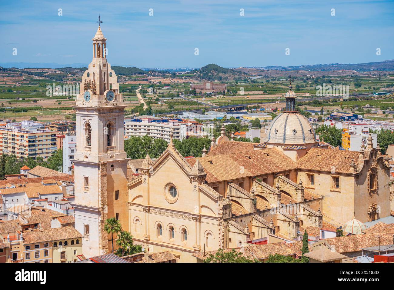 Xàtiva, Spain. May 3, 2024. Elevated view of the Basilica Colegiata de ...