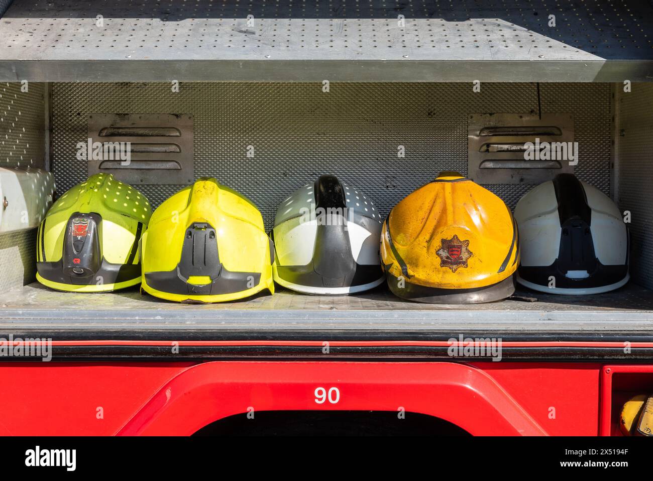 Firefighter helmet uk hi-res stock photography and images - Alamy