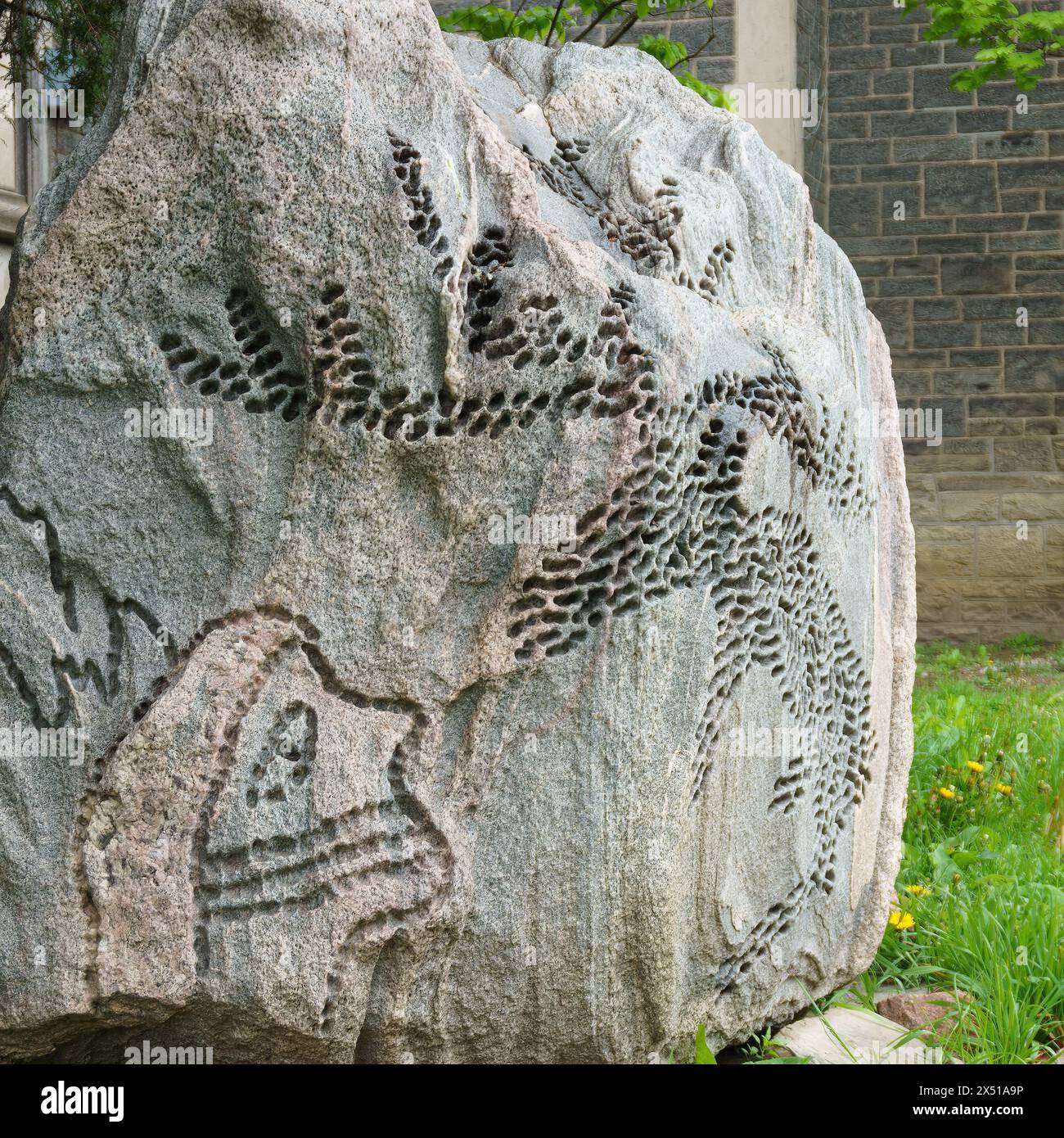 Sculpture art on a boulder in Toronto, Canada Stock Photo - Alamy