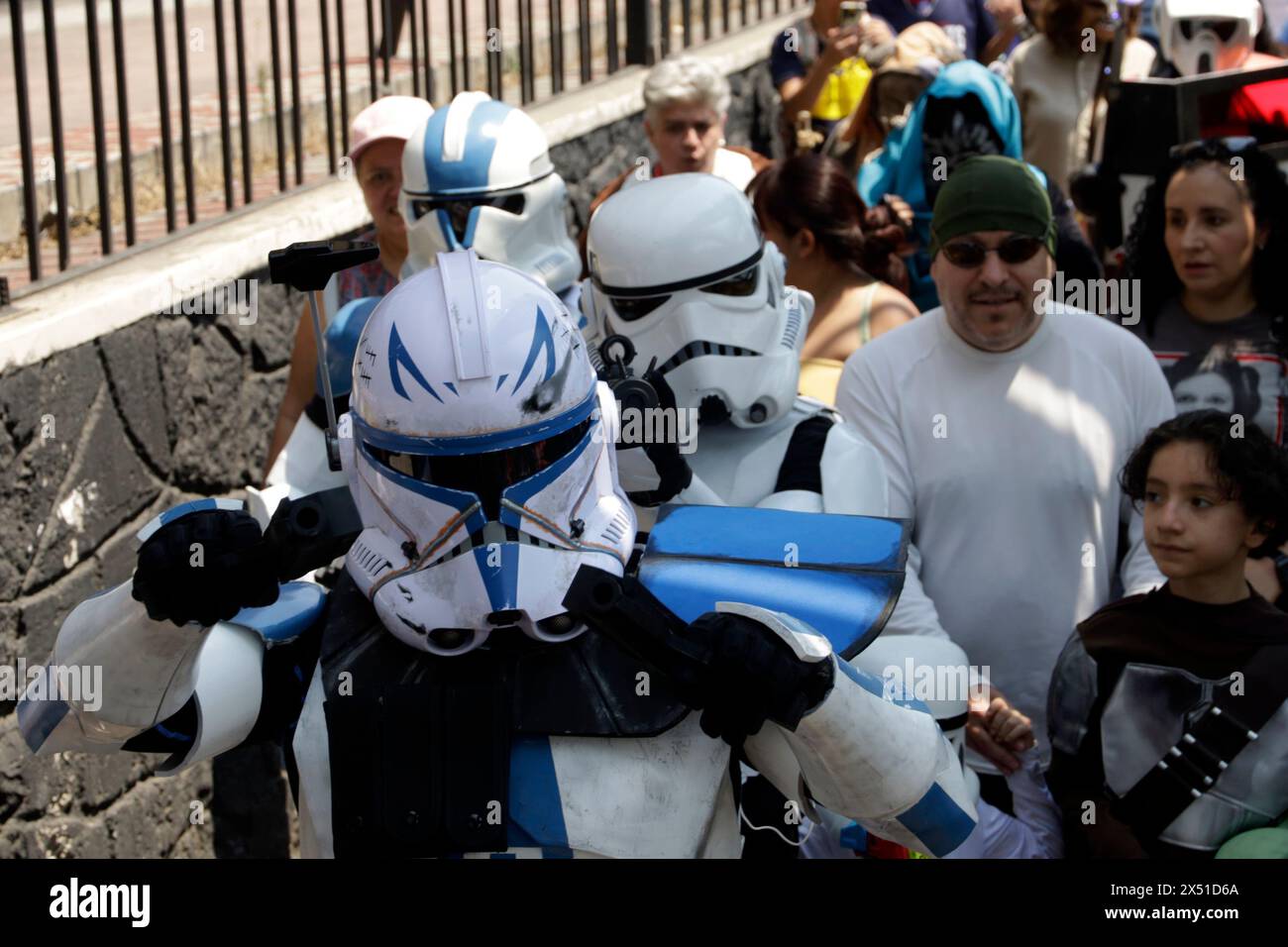 Non Exclusive: A person characterized as one of the Star Wars ...