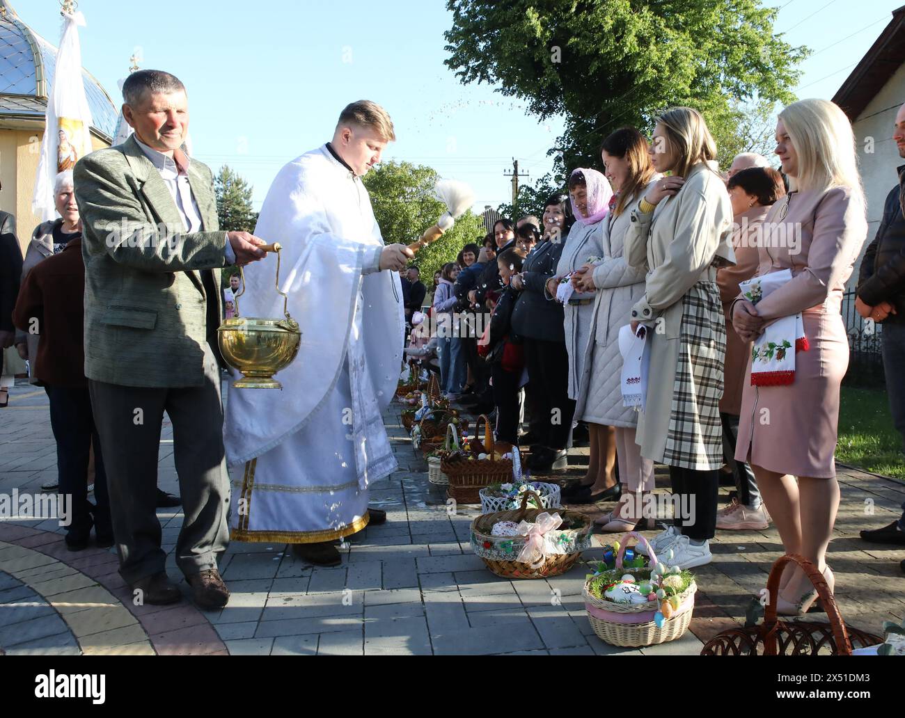 Non Exclusive: NOVE SELO, UKRAINE - MAY 5, 2024 - Father Rostyslav ...
