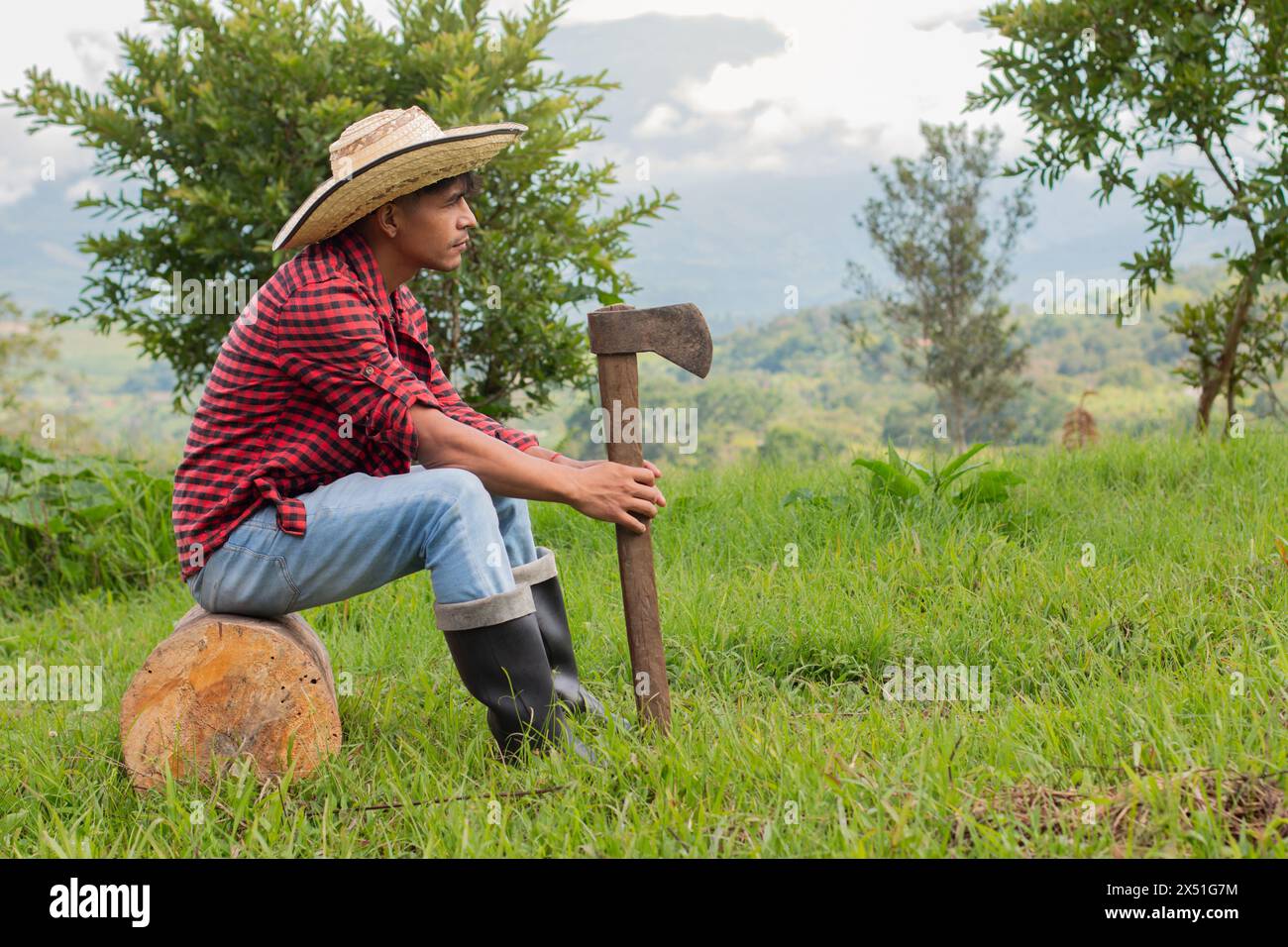 Lumberjack with axe farmer hi-res stock photography and images - Alamy