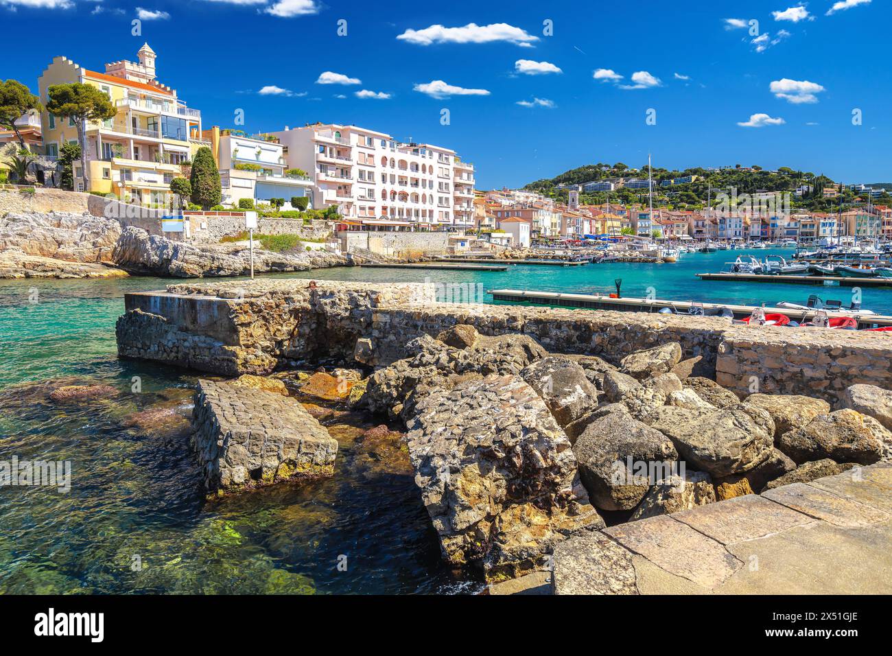 French mediterranean town cassis hi-res stock photography and images ...