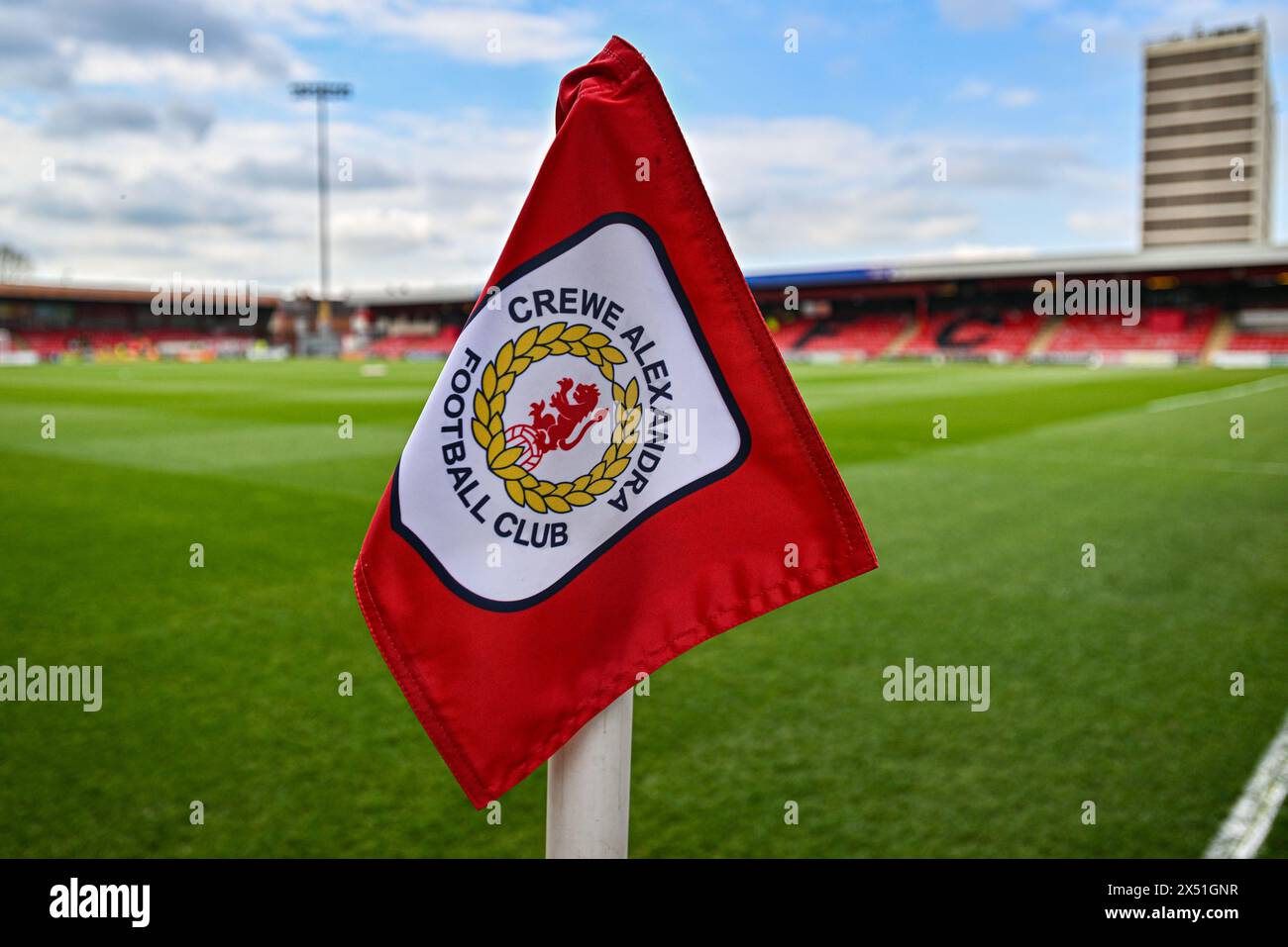 Doncaster rovers emblem hi-res stock photography and images - Alamy