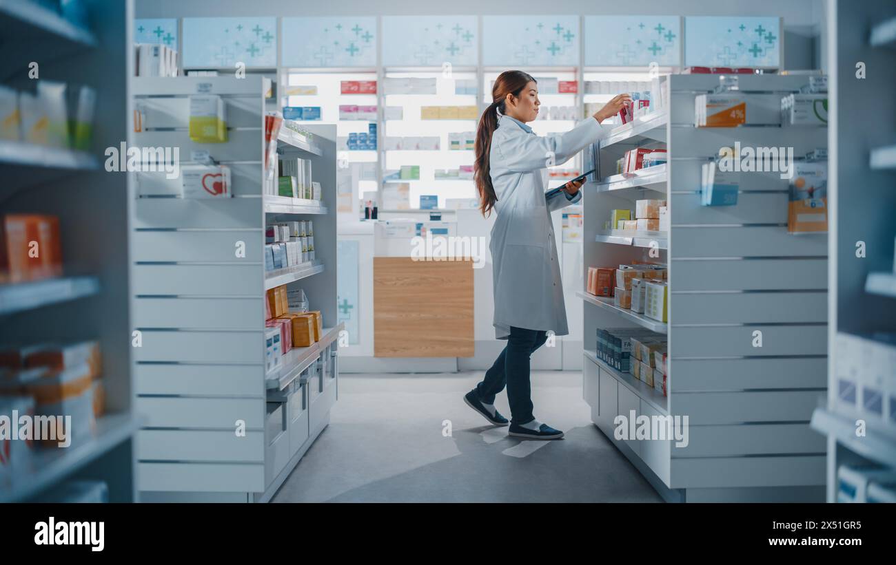 Young chinese woman checks hi-res stock photography and images - Alamy