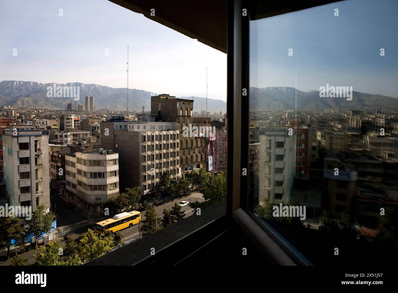 Horizontal outdoors tehran hi-res stock photography and images - Alamy