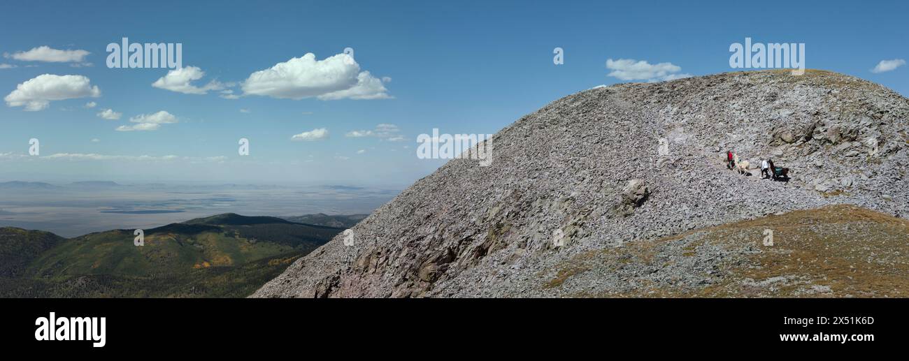 Latir peak hi-res stock photography and images - Alamy