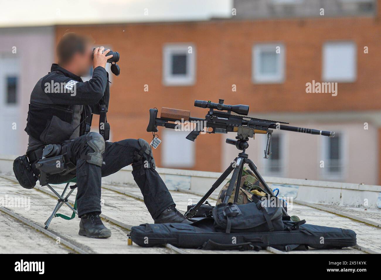 France - Le Mans, le mercredi 8 mai 2017. Les tireurs haute précision ...