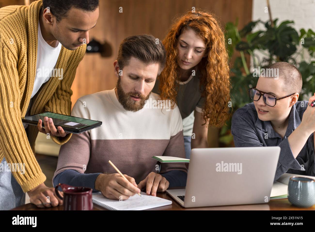 Brainstorm laptop hi-res stock photography and images - Alamy