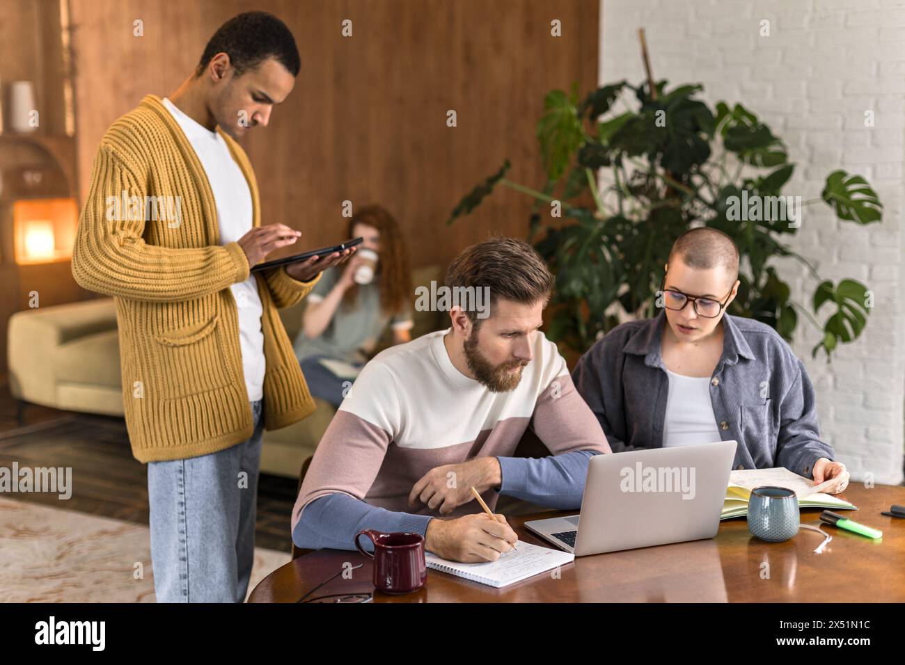 Brainstorm laptop hi-res stock photography and images - Alamy