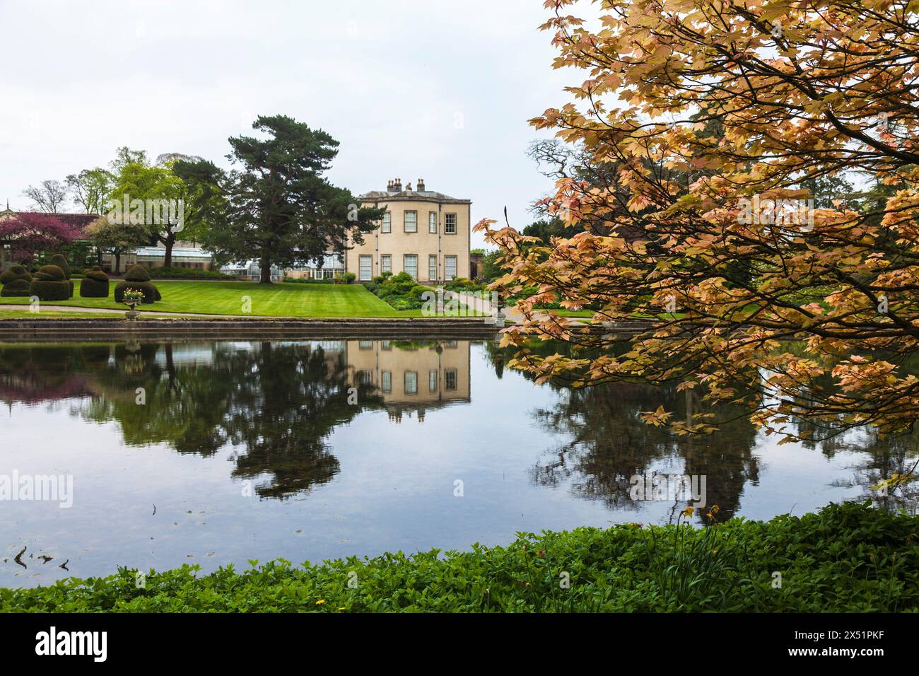 The lake and hall at Thorp Perrow Arboretum, near Bedale, North ...