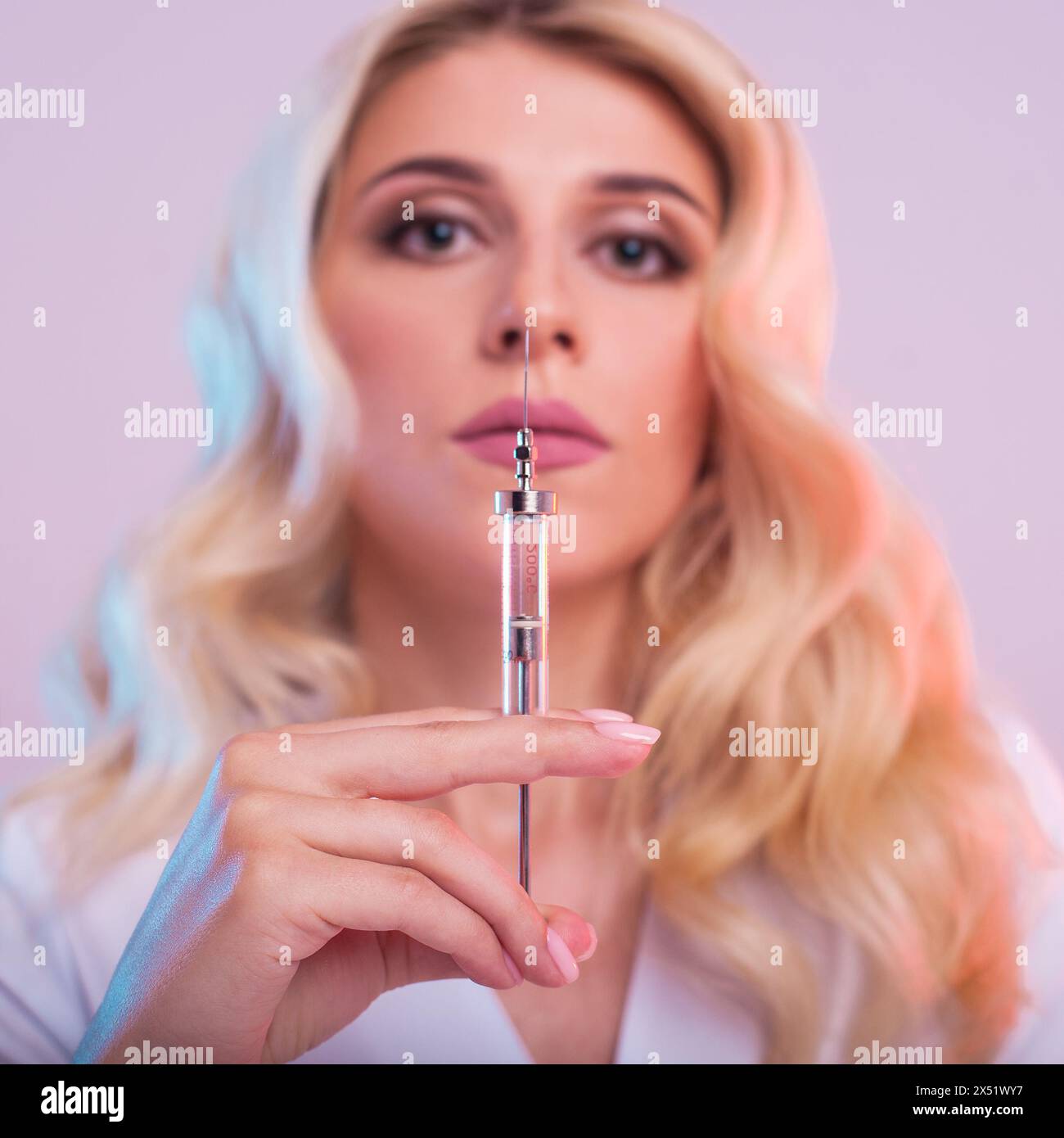 Femmefatale hi-res stock photography and images - Alamy