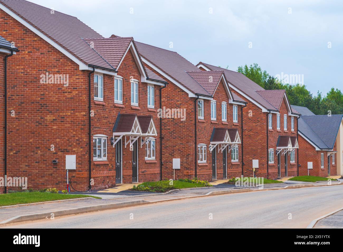 New house build in the UK, example of modern homes built in Britain ...