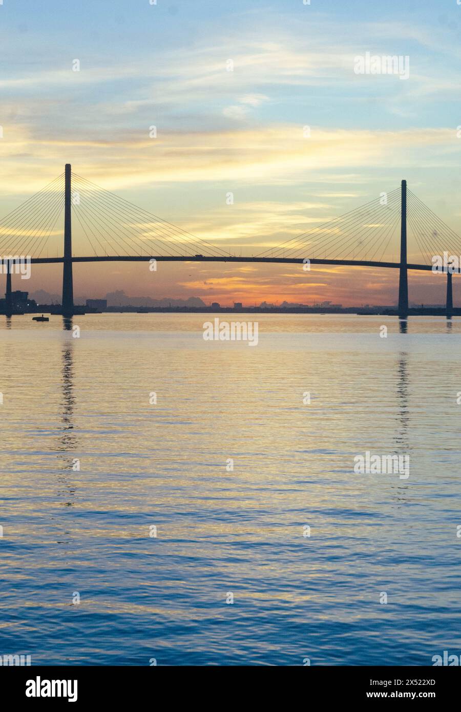 CCLEX Suspension Bridge in Cebu Stock Photo - Alamy