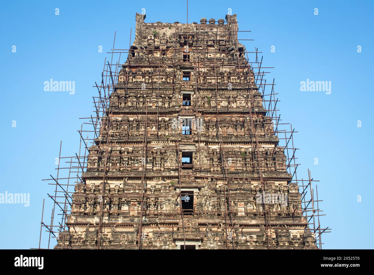 Tower of Gingee Venkataramana Temple in the Gingee Fort complex ...