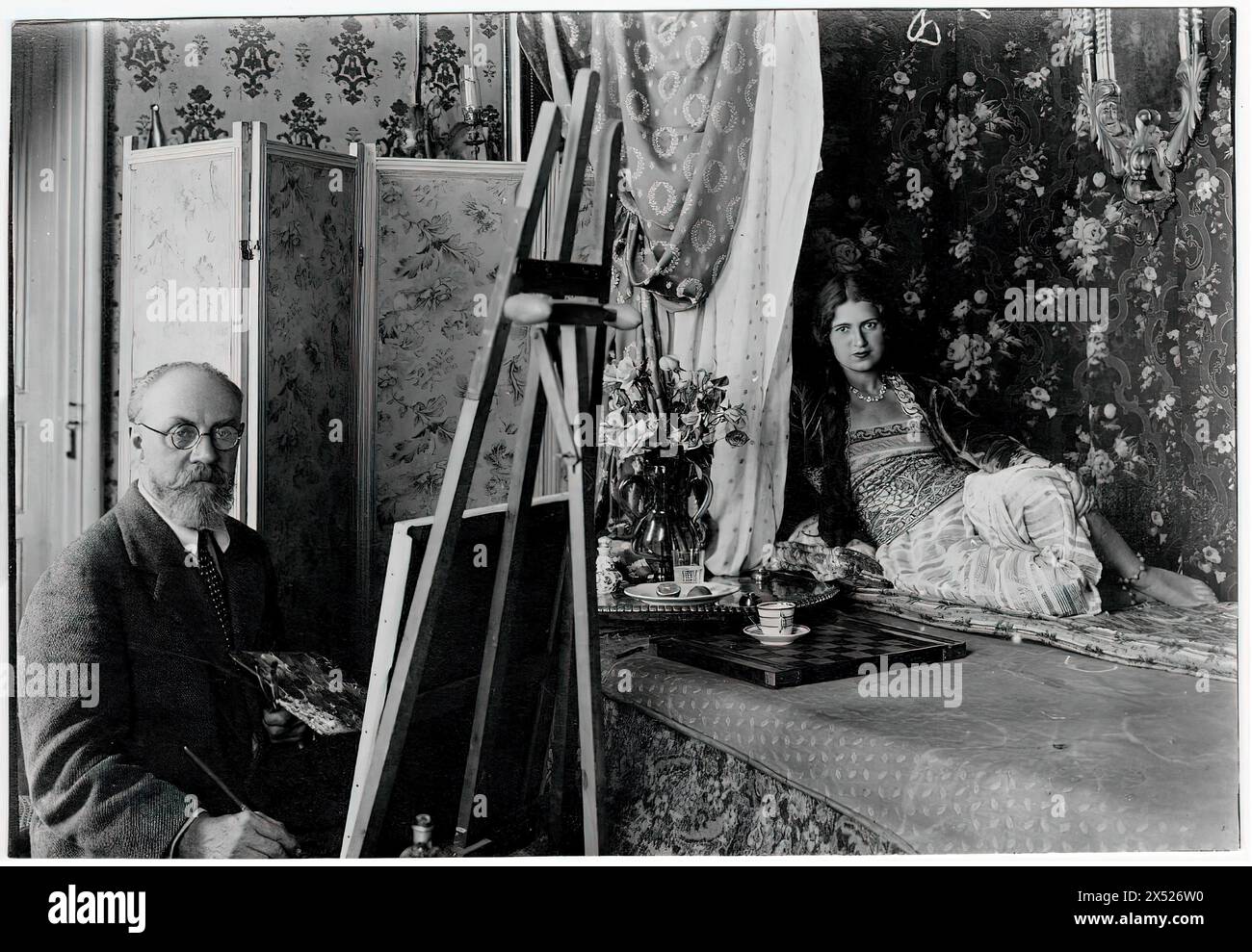 The artist and his model matisse hi-res stock photography and images ...
