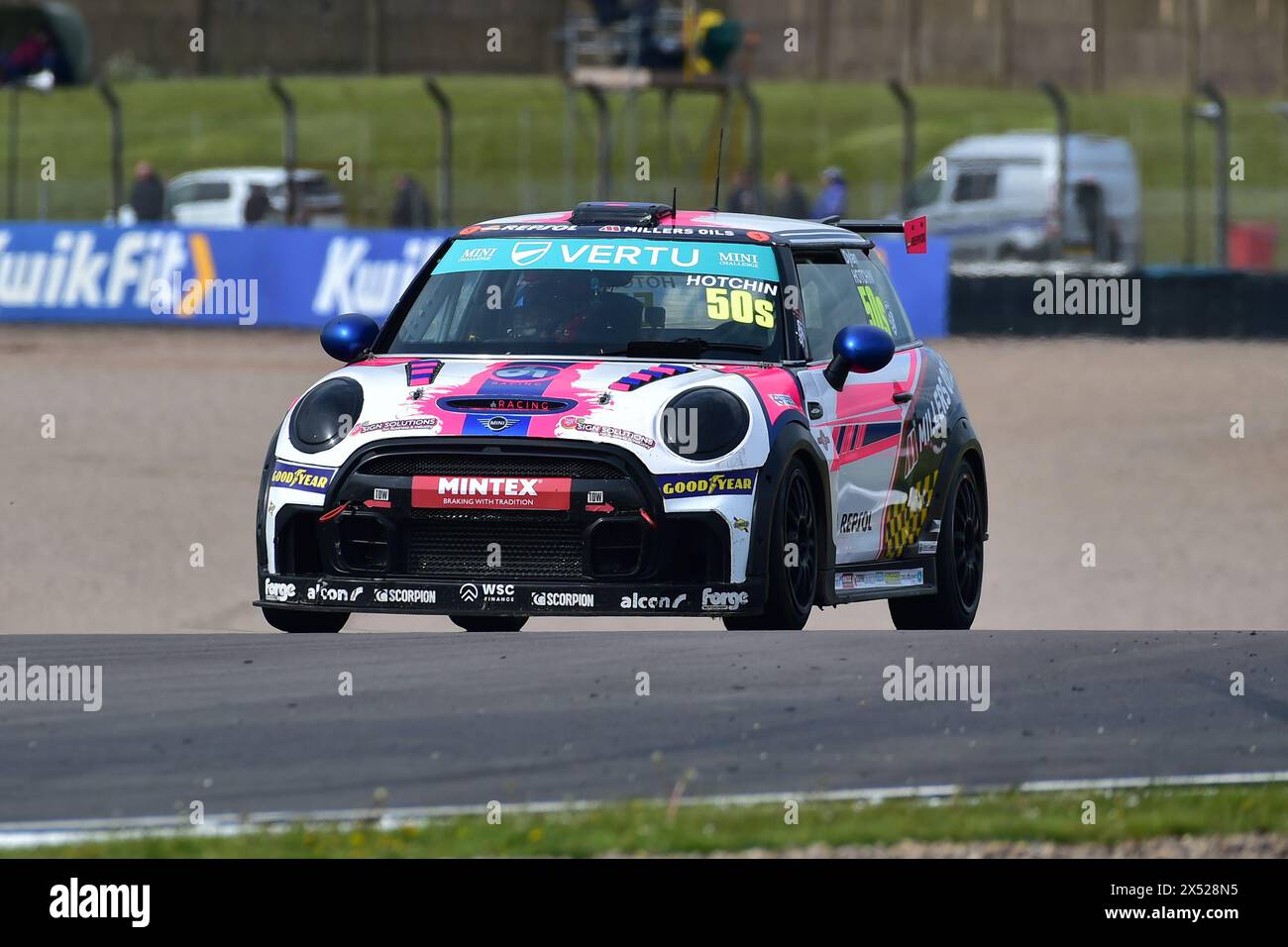 Dylan Hotchin, MINI JCW Sport, Jamsport Racing UK, Vertu MINI Challenge ...