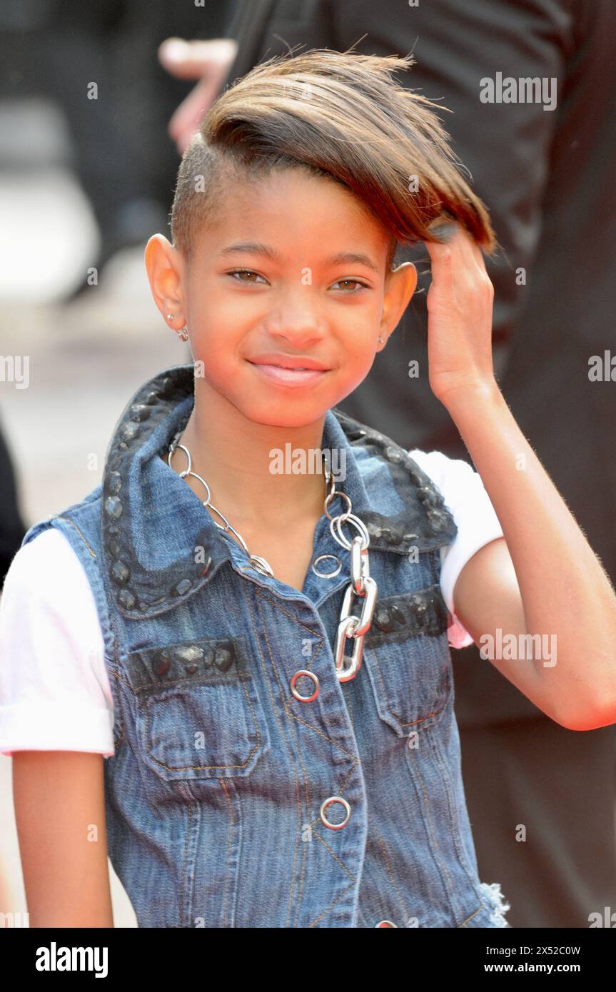 Willow Smith, Premiere, London, UK Stock Photo - Alamy