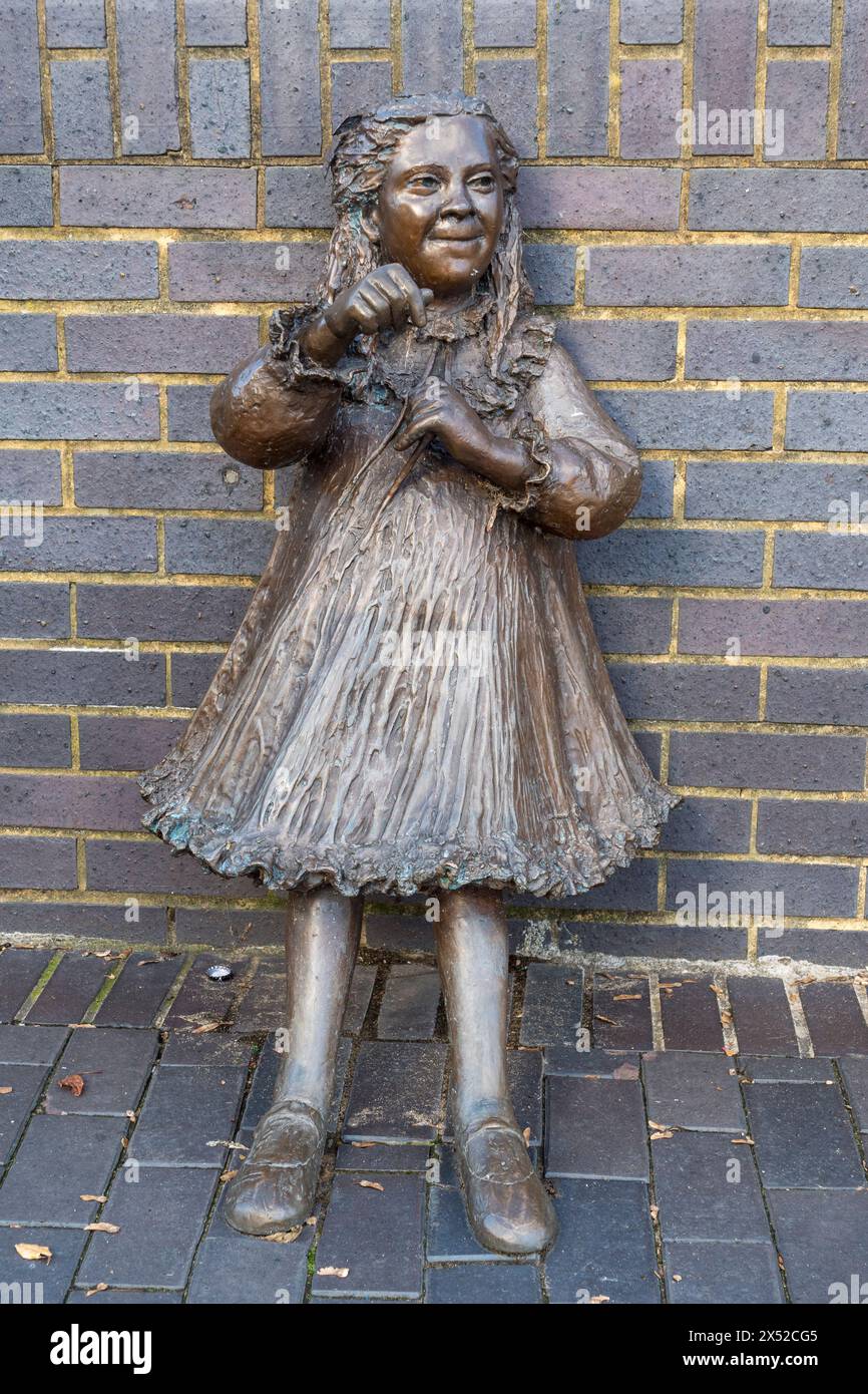 Ada joyce salter hi-res stock photography and images - Alamy