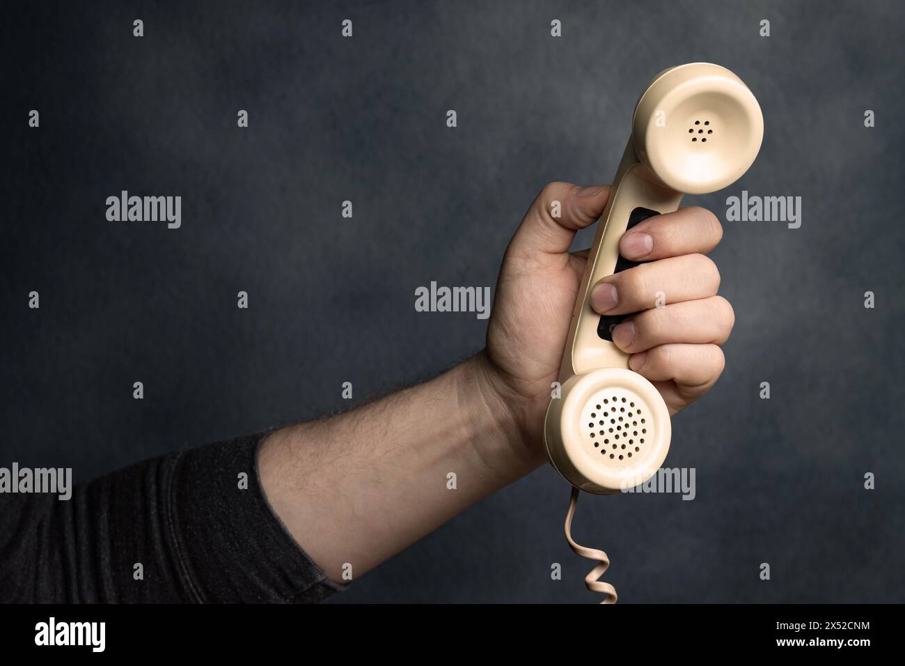 Landline 80s hi-res stock photography and images - Alamy