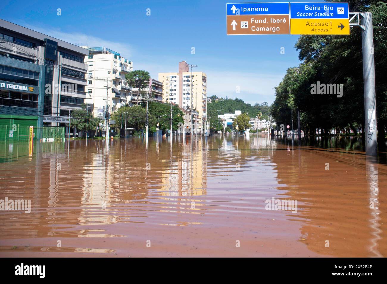 Porto Alegre, Brazil. 06th May, 2024. View of the completely flooded ...