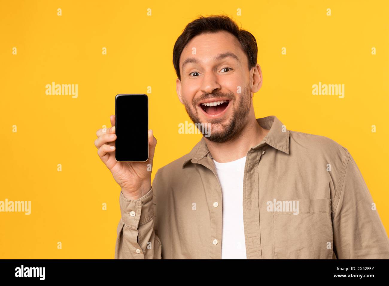 Selfie by man blurred face hi-res stock photography and images - Alamy
