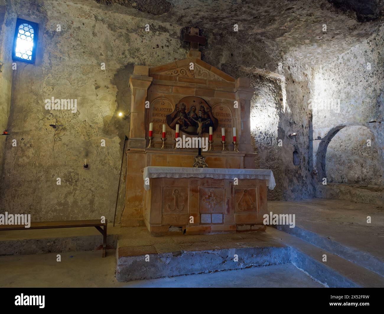 Gertrauden Chapel In The Salzburg Catacombs Stock Photo - Alamy