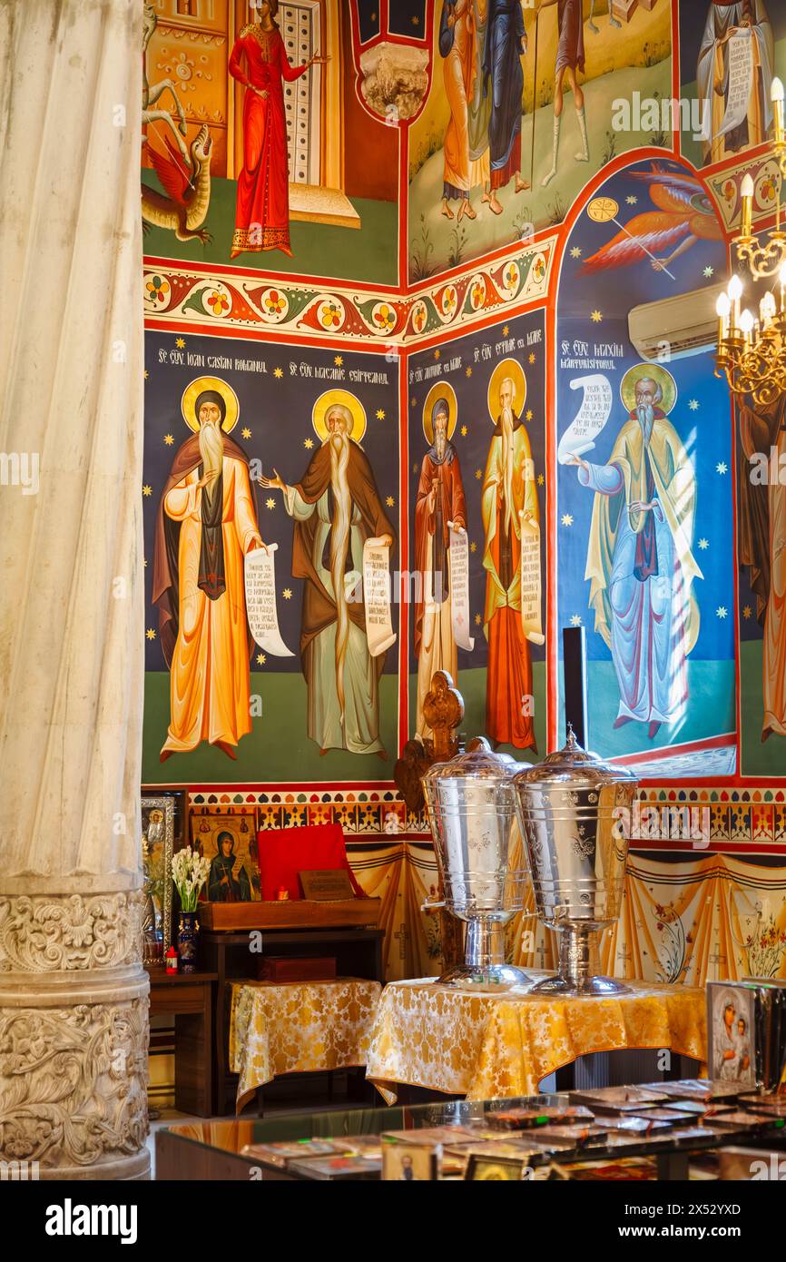 Colourful murals in the New St. George Church in Lipscani, Bucharest ...