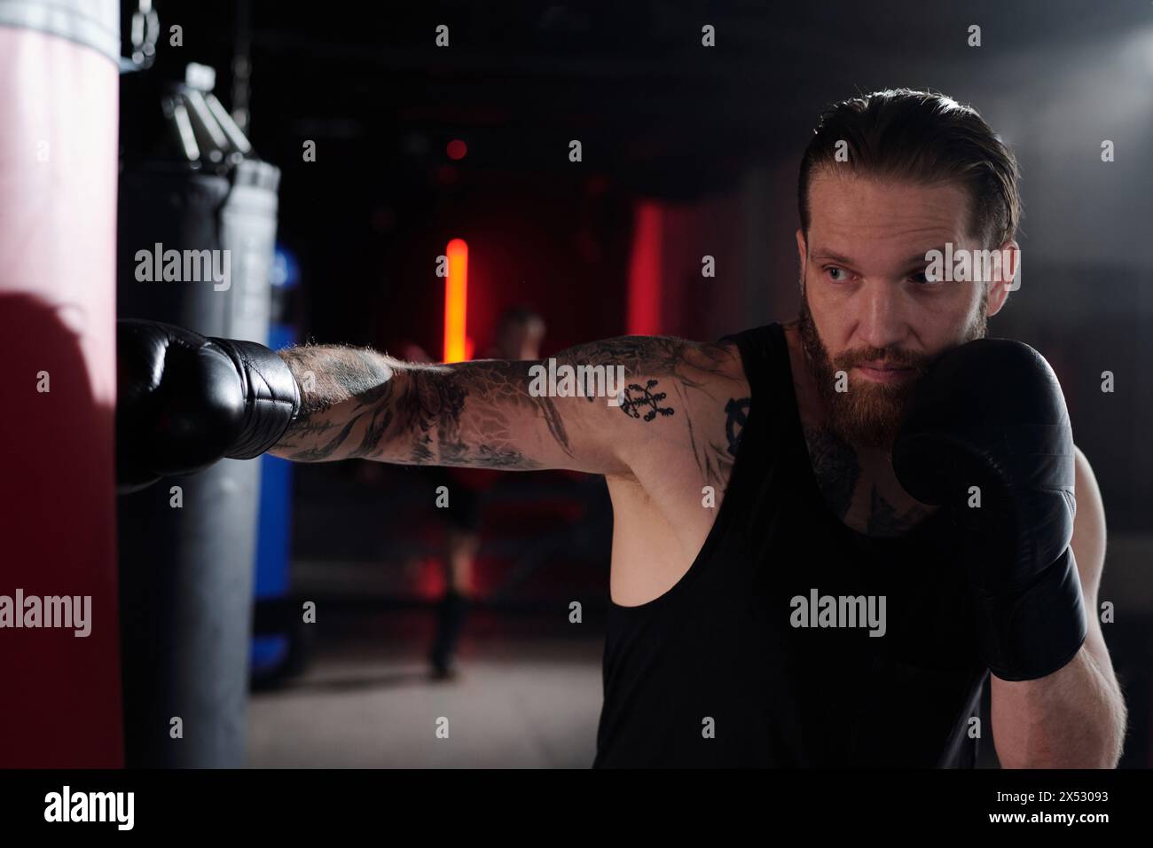 Punching in chest hi-res stock photography and images - Alamy