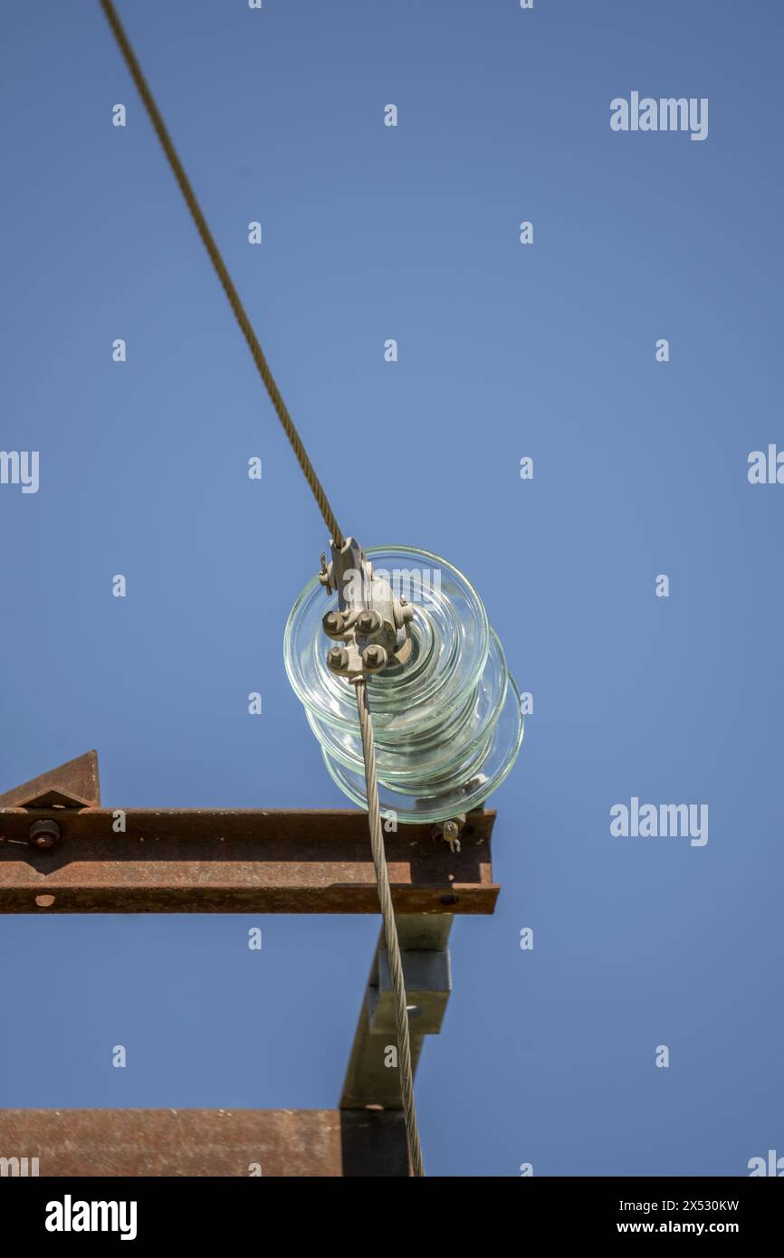 The atoms of the insulator have tightly bound electrons which cannot ...