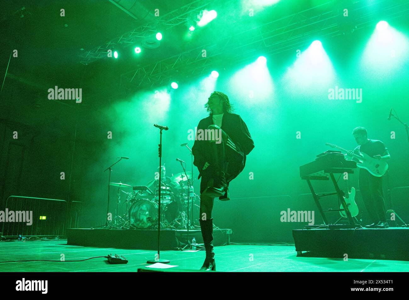 Pvris live 2024 hi-res stock photography and images - Alamy