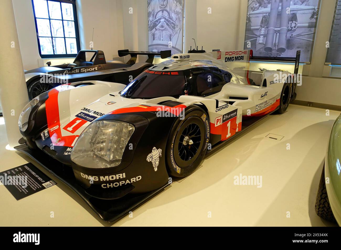 PORSCHE 919 HYBRID LMP1 MOCK-UP, side view of a Porsche Hybrid racing ...