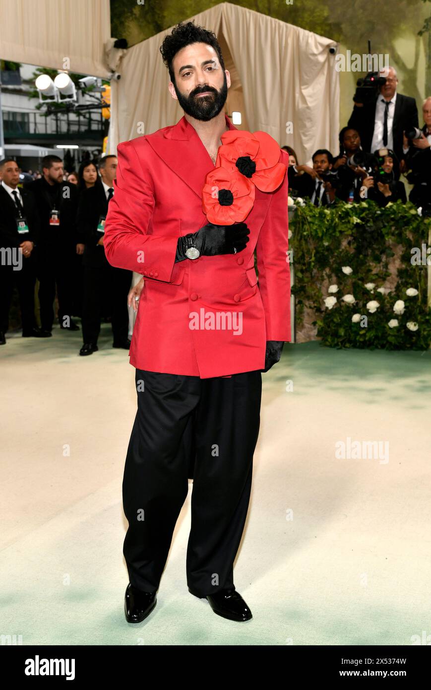 Morgan Spector attends The Metropolitan Museum of Art's Costume ...