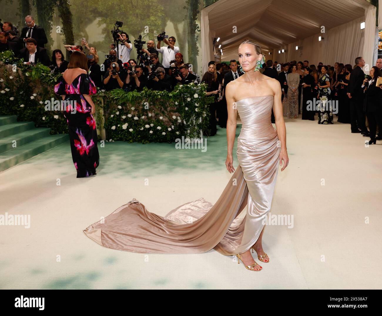 New York, United States. 06th May, 2024. Amy Griffin arrives on the red ...