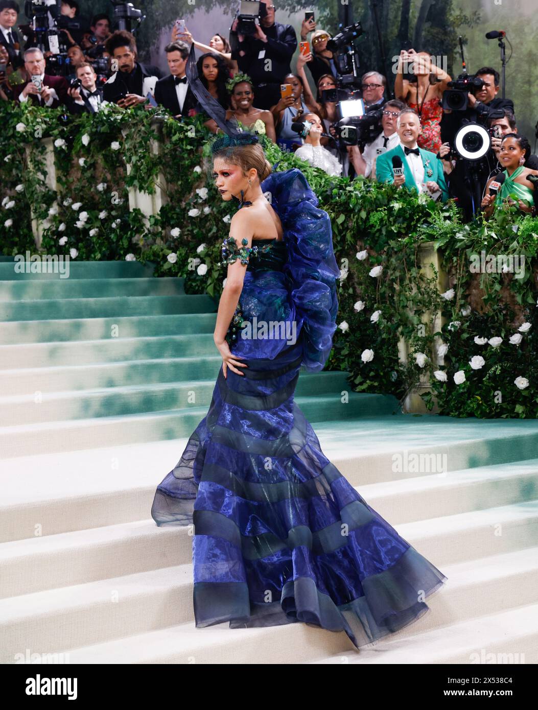 New York, United States. 06th May, 2024. Zendaya arrives on the red ...
