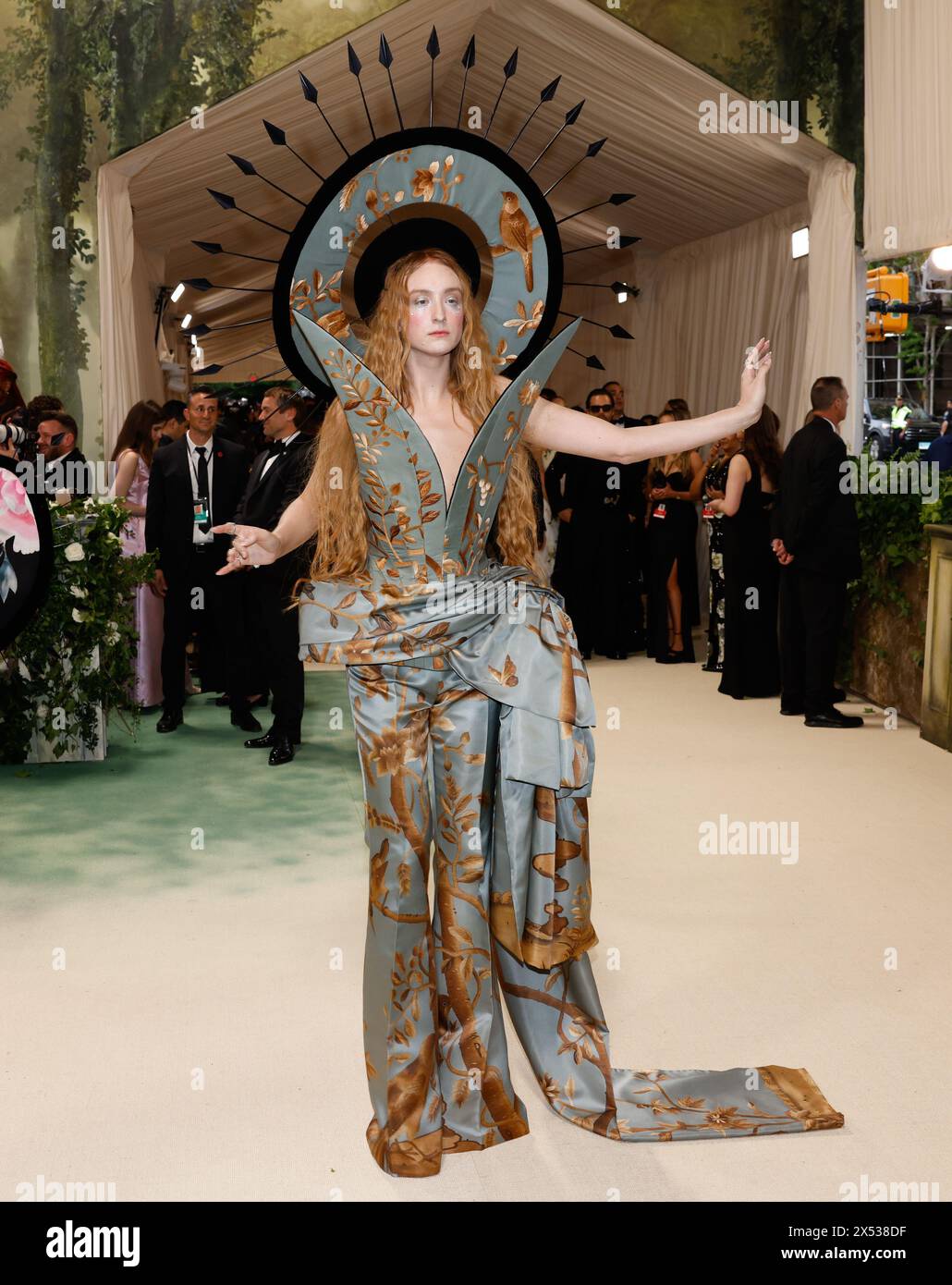 New York, United States. 06th May, 2024. Harris Reed arrives on the red ...