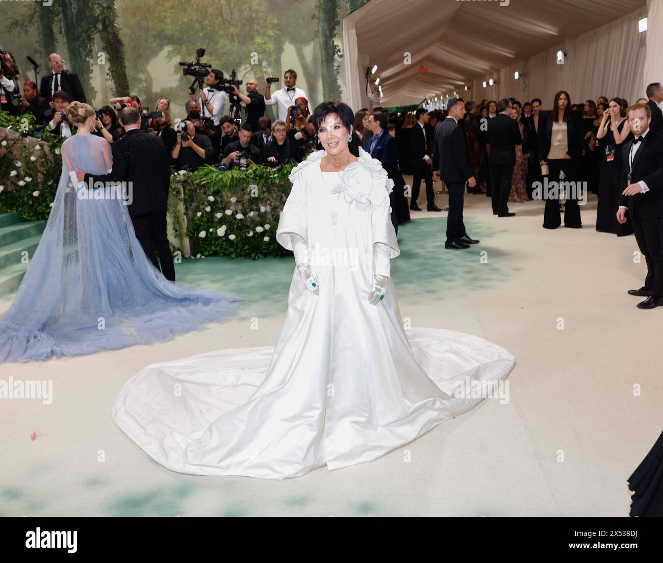 New York, United States. 06th May, 2024. Kris Jenner arrives on the red ...