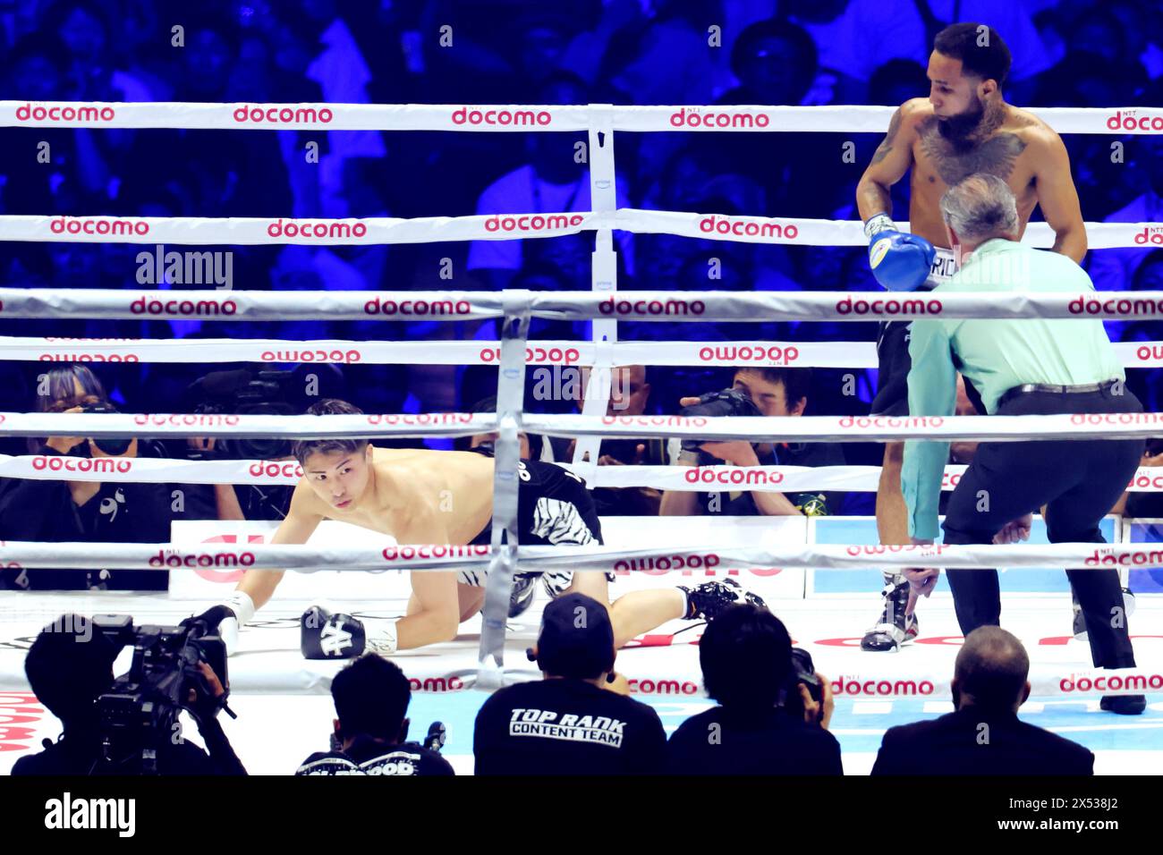 Tokyo, Japan. 6th May, 2024. (L-R) Naoya Inoue (JPN), Luis Nery (MEX ...