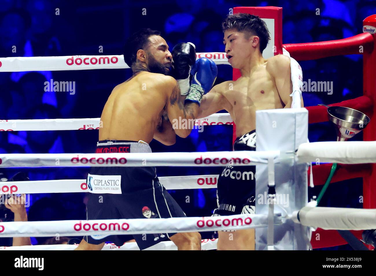 Tokyo, Japan. 6th May, 2024. (L-R) Luis Nery (MEX), Naoya Inoue (JPN ...