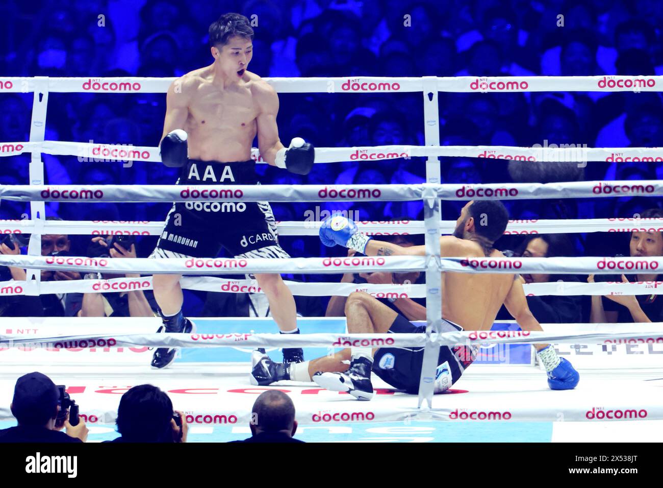 Tokyo, Japan. 6th May, 2024. (L-R) Naoya Inoue (JPN), Luis Nery (MEX ...