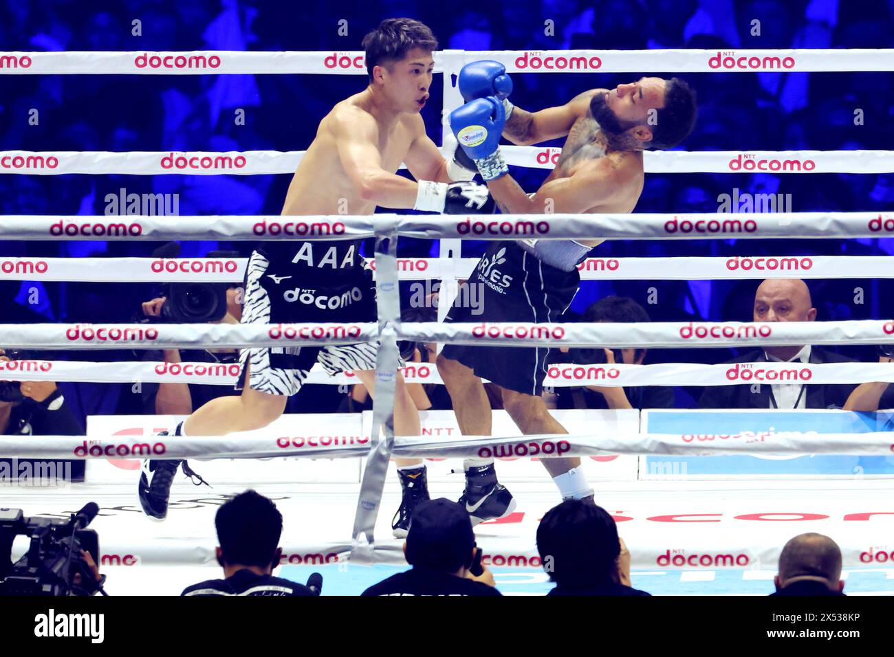 Tokyo, Japan. 6th May, 2024. (L-R) Naoya Inoue (JPN), Luis Nery (MEX ...