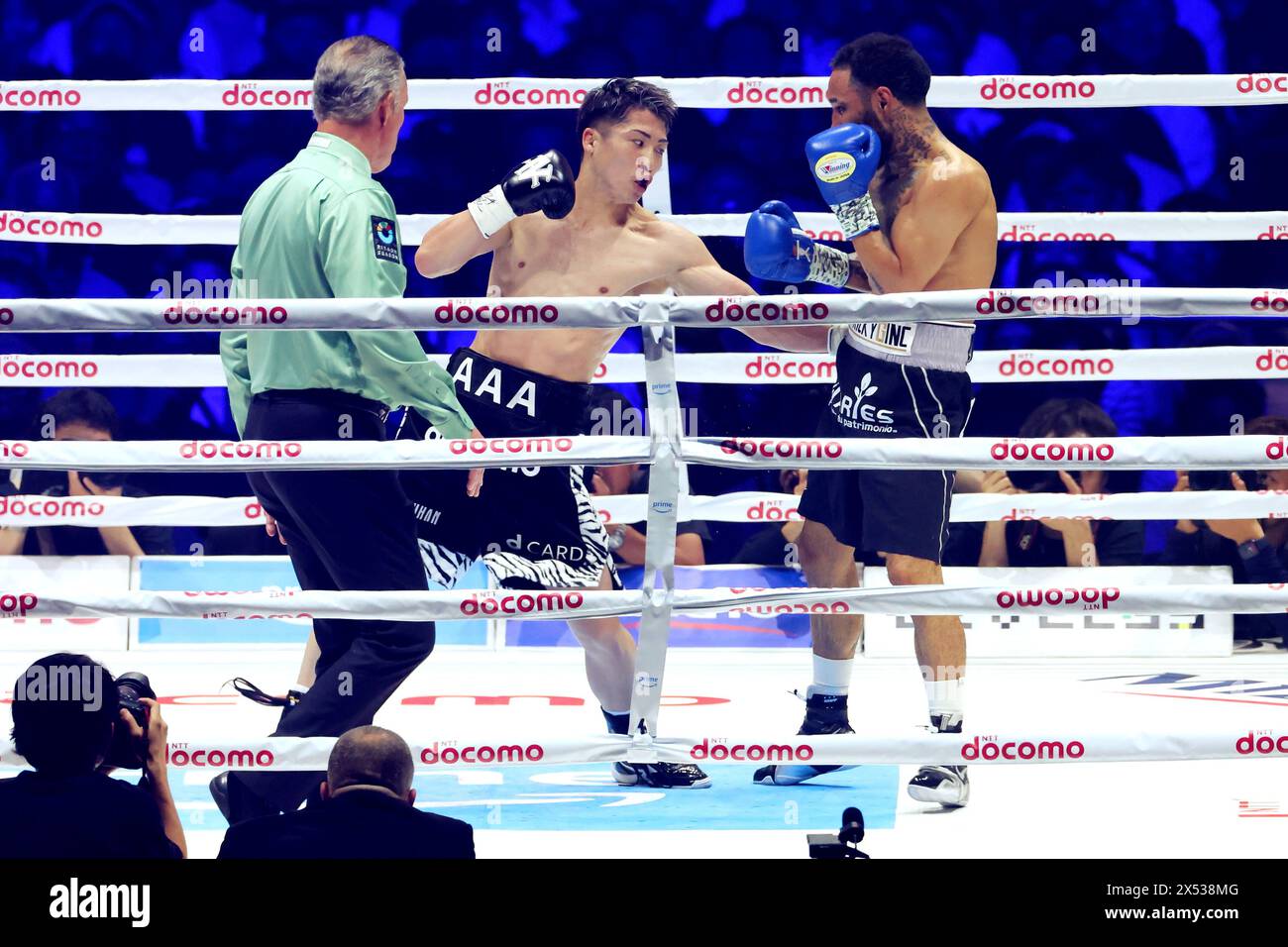 Tokyo, Japan. 6th May, 2024. (L-R) Naoya Inoue (JPN), Luis Nery (MEX ...