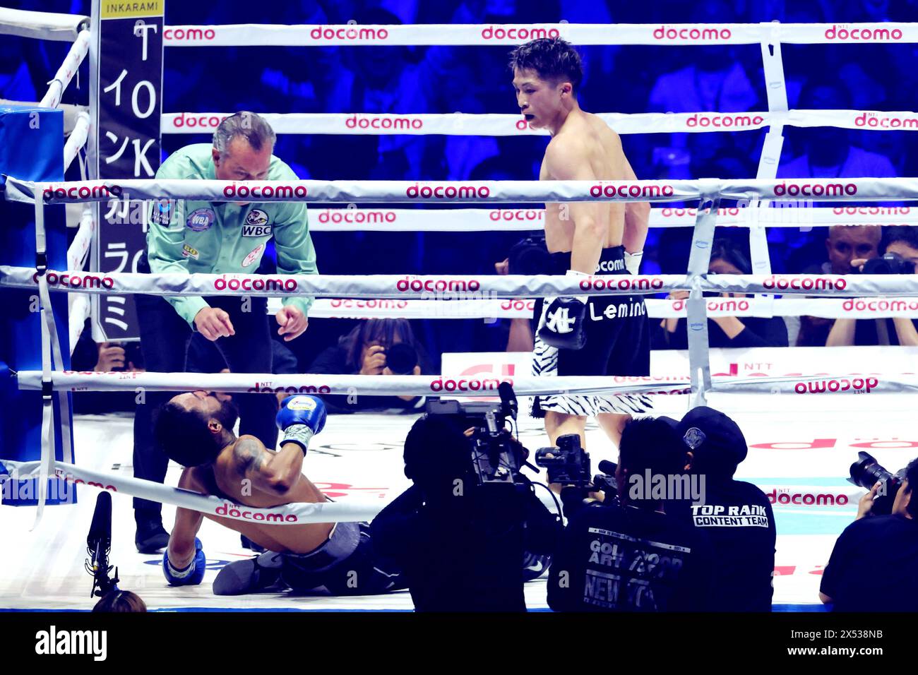 Tokyo, Japan. 6th May, 2024. (L-R) Luis Nery (MEX), Naoya Inoue (JPN ...